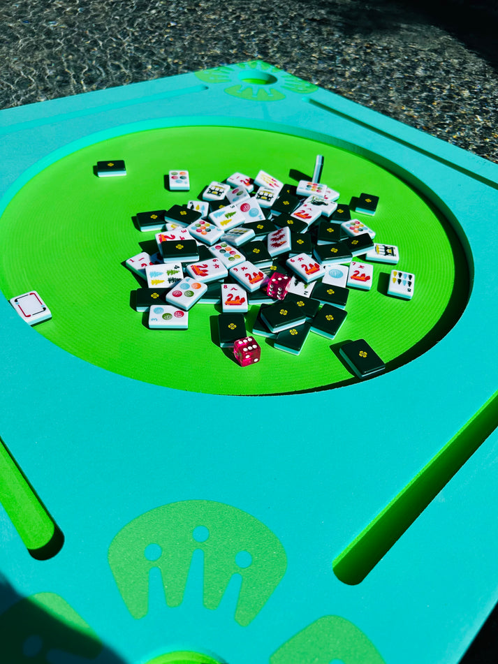 Mahjong Pool Float – Woodlands Mahjong Society